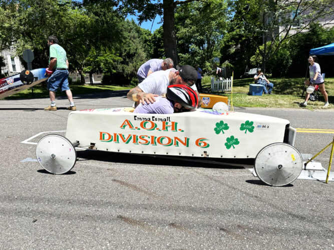 Drivers on their soap boxes | News, Sports, Jobs - Tribune Chronicle